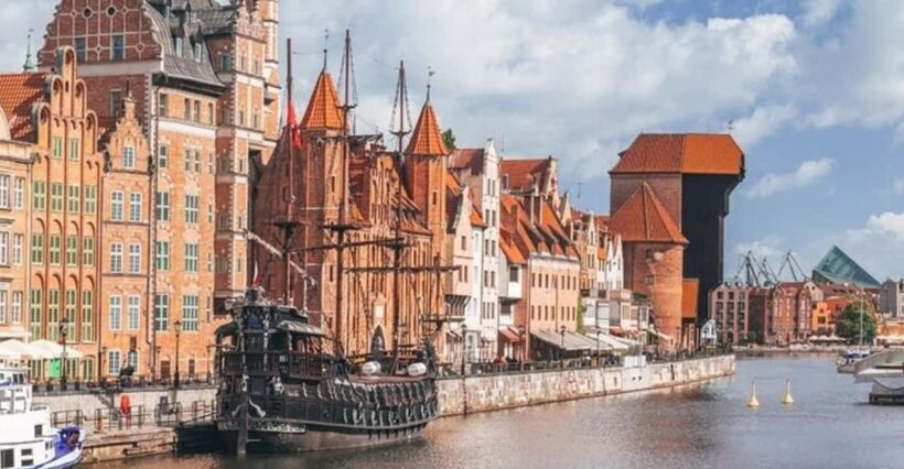 Gdansk : Must-See Attractions Walking Tour - FAQ