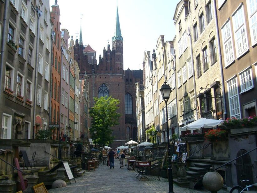 Gdansk Old Town Tour 4 hours - The Perfect End: Local Craft Beer or Coffee