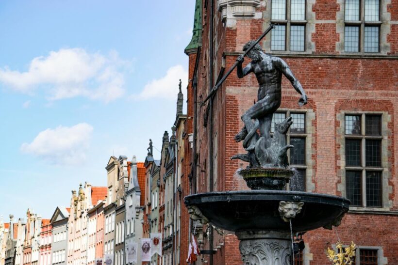 Gdansk: Private Old Town Tour - Gdansk: Private Old Town Tour – A Walk Through History with a Local Touch