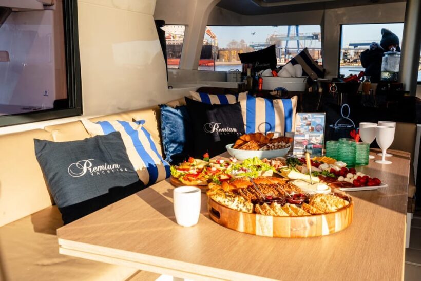 Gdansk/Sopot: Breakfast Cruise on a Catamaran - The Value of the Experience
