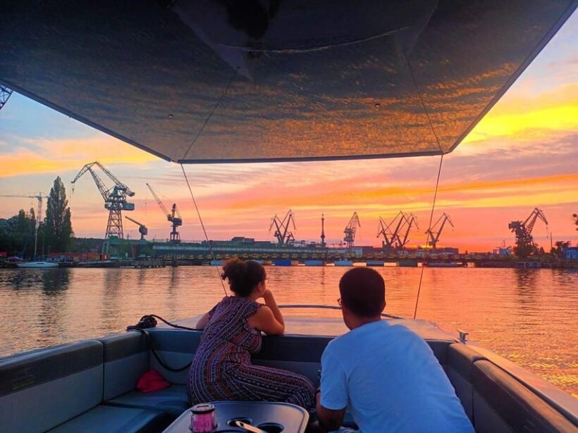 Gdask: Motawa River Eco Cruise at Sunset with Prosecco - Why This Tour Works Well