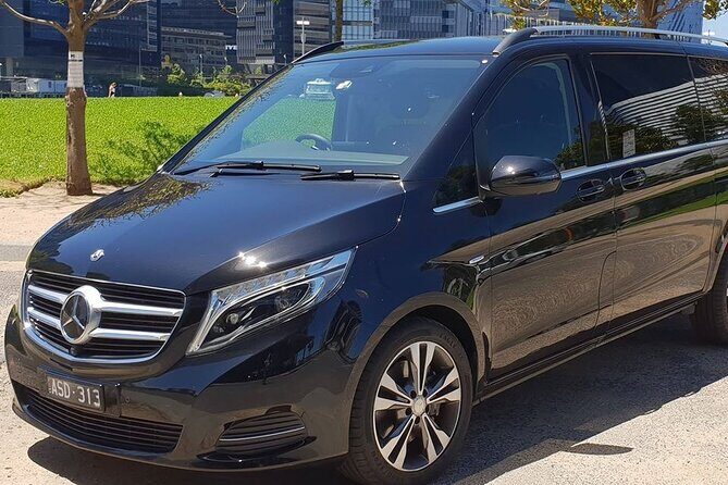 Geelong - Melbourne Airport Transfers - What to Expect During the Journey