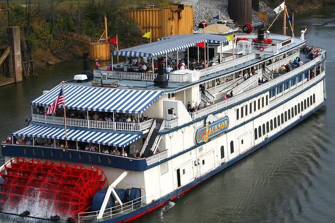 General Jackson Showboat Lunch or Dinner Cruise in Nashville - What Is the General Jackson Showboat Experience?