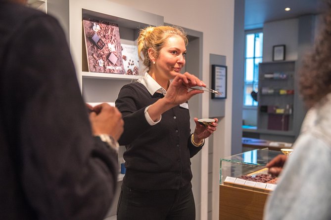 Geneva Chocolate Tasting Tour in a Private Taxibike - Meeting Point and Tour Details