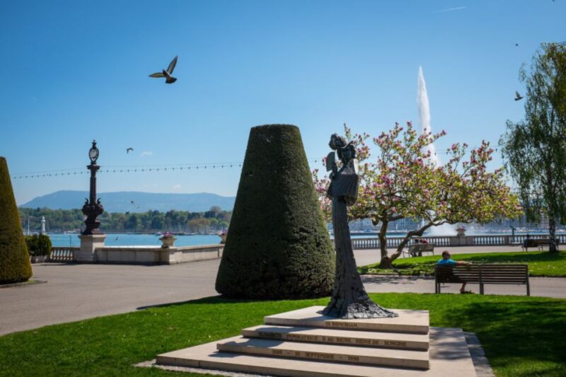 Geneva: City Tour and Fondue Cooking Class - Exploring the United Nations and Iconic Landmarks