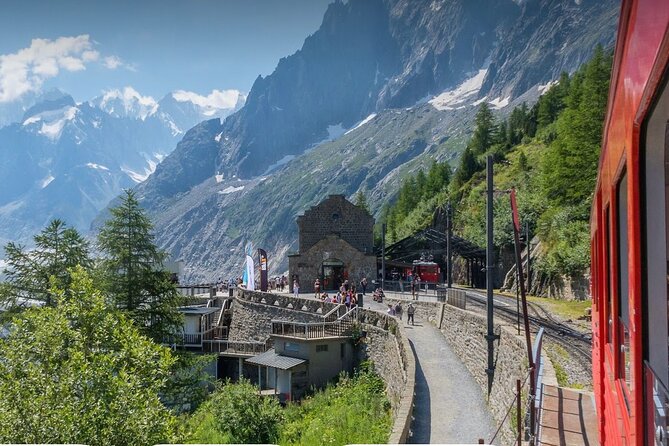 Geneva Day Trip to Mont Blanc glacier and 3860m Top - Chamonix: The Mountain Town