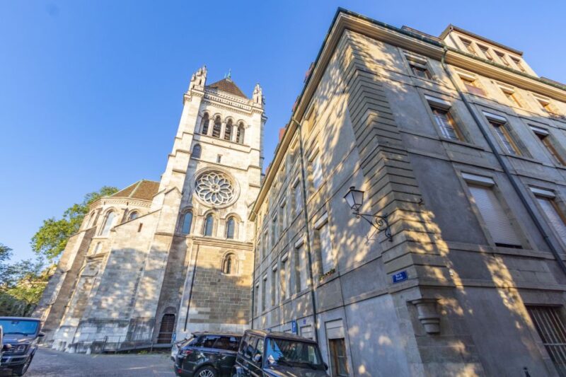 Geneva: Express Walk With a Local in 60 Minutes - Exploring Local Culture and History