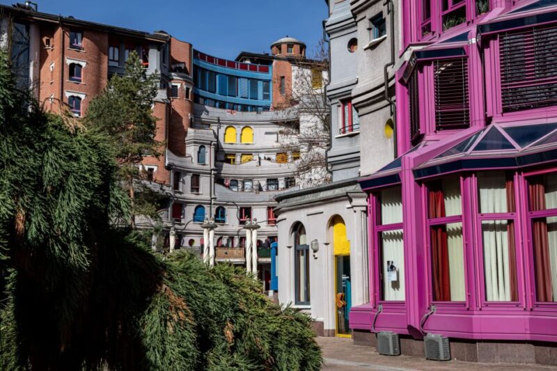 Geneva: Insta-Perfect Walk With a Local - Experience Highlights