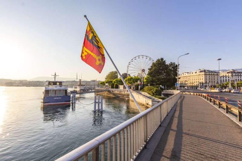 Geneva: Insta-Perfect Walk With a Local - Tour Description