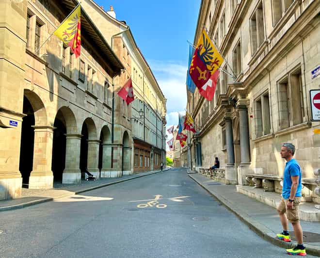Geneva: Private City Highlights Guided Walking Tour - Itinerary and Highlights