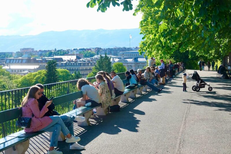Geneva: Private City Highlights Guided Walking Tour - Tour Activities