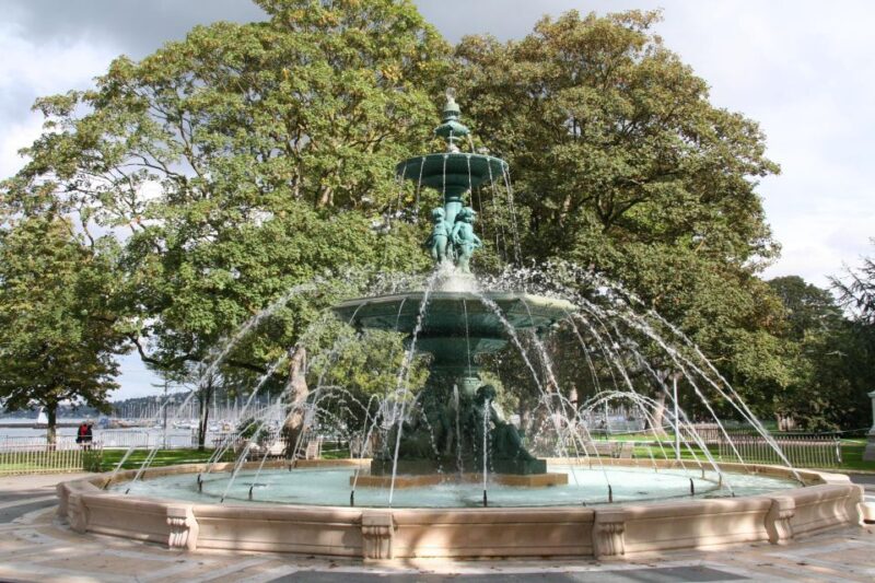 Geneva: Private Walking Tour With a Local Guide - Since You Asked