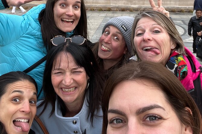 Geneva Scavenger Hunt and City Highlights Walking Activity - Discovering Popular and Hidden Gems