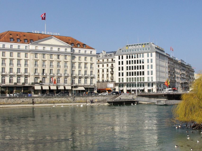 Geneva Welcome Tour: Private Tour With a Local - Experience Highlights