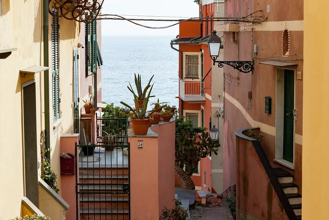 Genoa Top Sights Private and Personalized Guided Walking Tour - What the Reviews Say