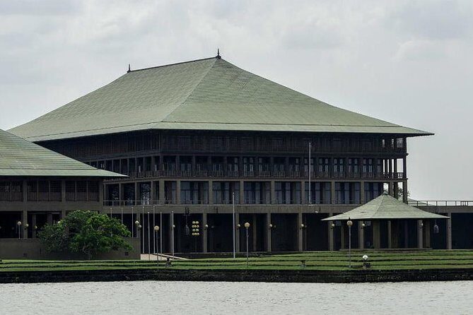 Geoffrey Bawa Architecture 8 Days Tour With Holiday Walkers Sri Lanka - The Tour Breakdown: What to Expect Day-by-Day