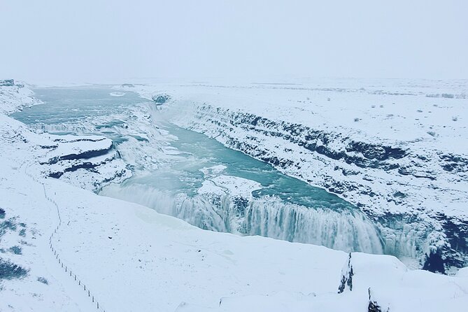 Geological Golden-Circle Tour / Small Group Adventure - Witnessing the Geysir Strokkur