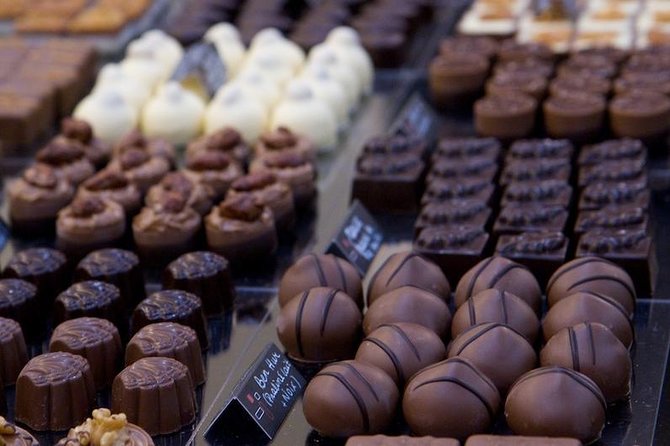 Germantown Neighborhood Food & Sightseeing Walking Tour - Culinary Highlights