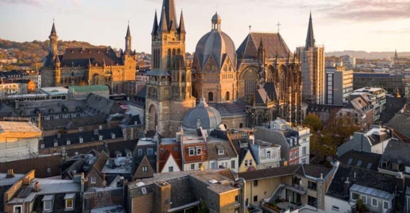 Germany: Guided tour of Aachen - Key Points