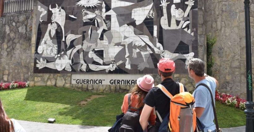 Gernika Walking Tour: War and Peace - Analyzing the Value