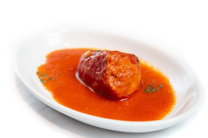 Get lost in the last classic pintxo taverns - Who Will Love This Tour?