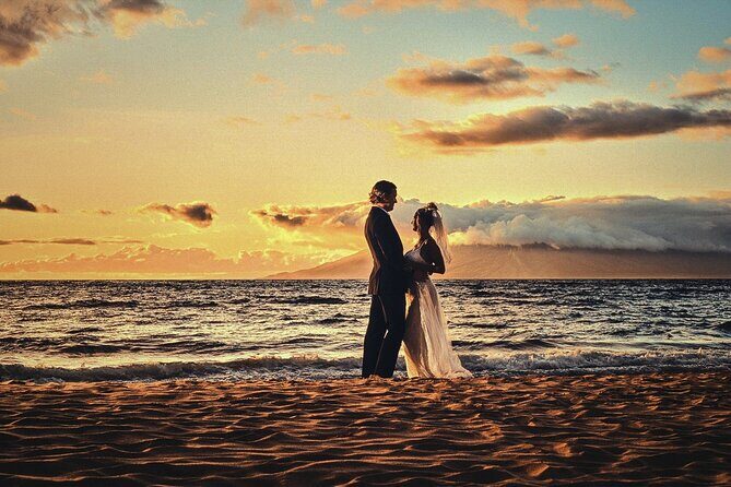 Get Married on Maui - Why Choose This Wedding Experience?