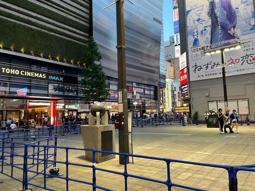 Get to know Shinjuku (nightlife optional) - The Initial Meet and Introduction to Shinjuku
