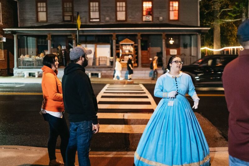 Gettysburg: Civil War Ghosts Walking Tour - The Guide and Group Dynamics