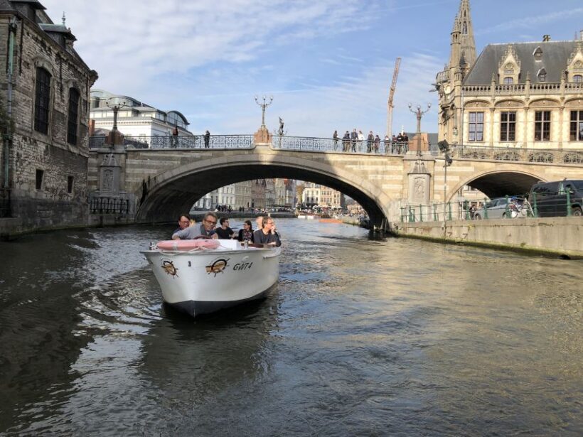 Ghent: 40-Minute Historical Boat Tour of City Center - An Overview of the Ghent Waterway Experience