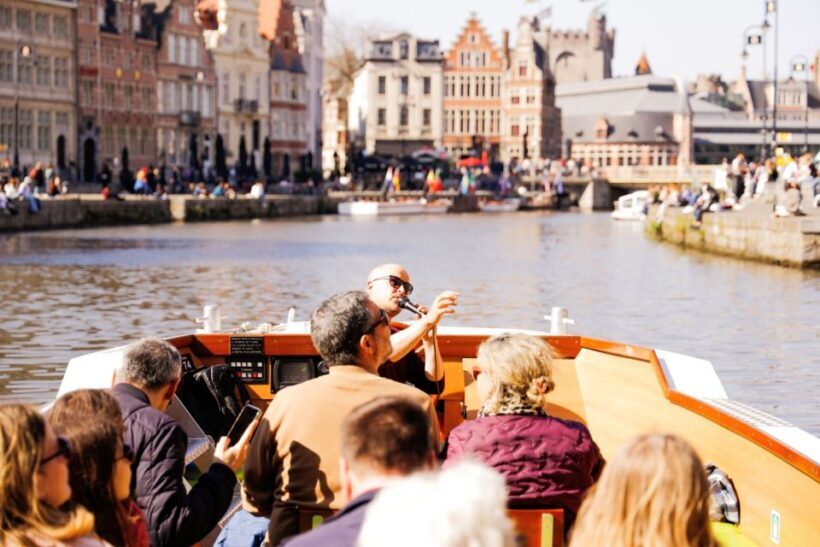 Ghent: 40 Minute Medieval Center Guided Boat Tour - The Experience: Pros and Cons