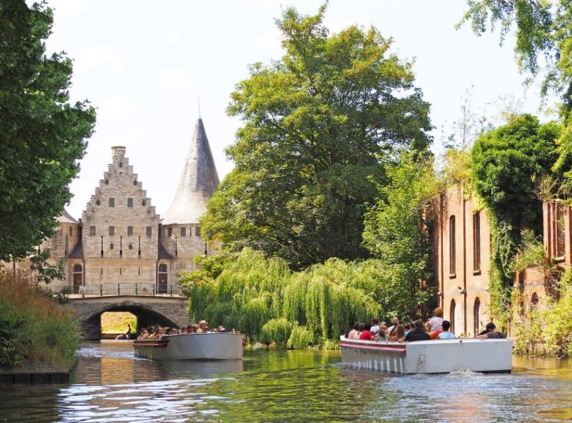 Ghent: 50-Minute Medieval Center Guided Boat Trip - A Closer Look at the 50-Minute Guided Boat Tour in Ghent