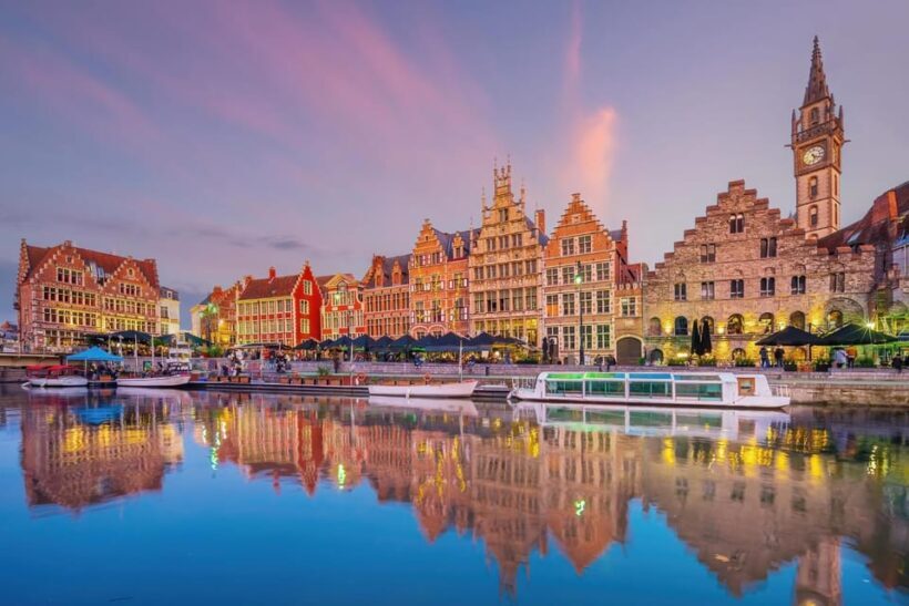 Ghent: Express Walk with a Local in 60 minutes - Key Points