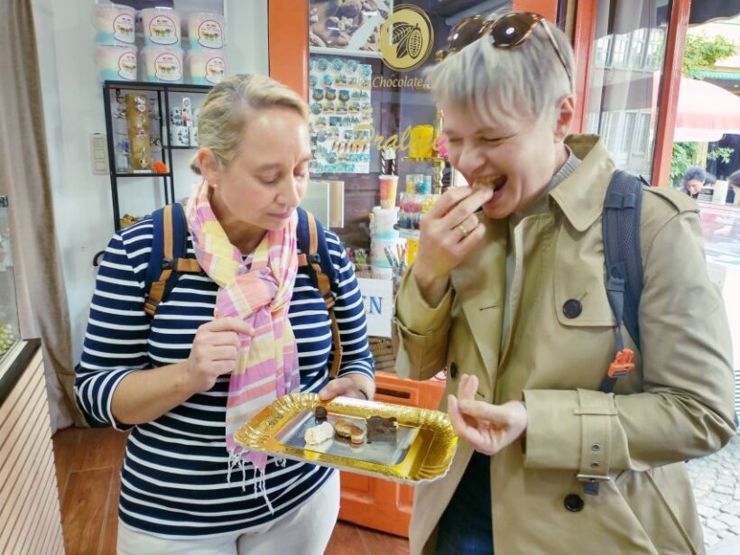 Ghent: Guided City Tour with Chocolate Tastings - FAQs