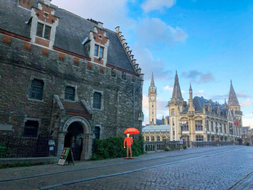 Ghent: Private Historical Highlights Walking Tour - Authentic Local Stories and Hidden Gems