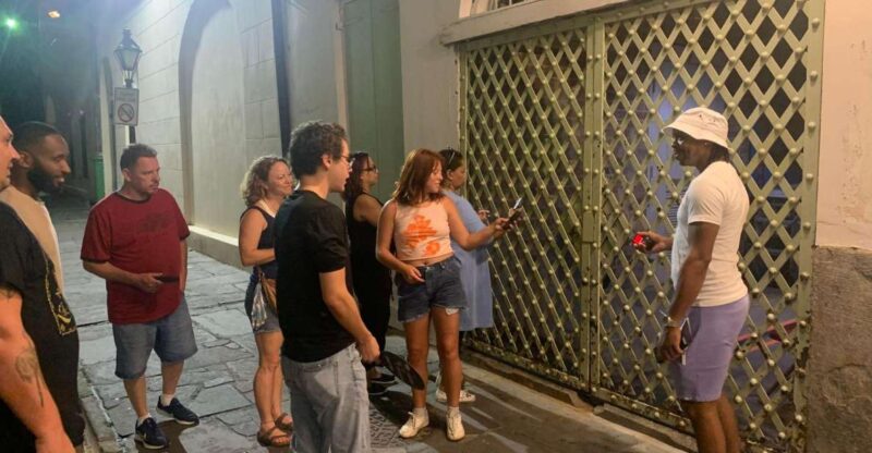 Ghost Tour with ghost hunting gear - Key Points