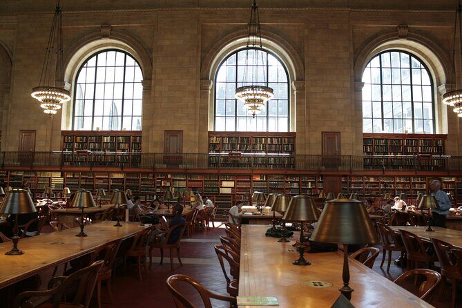Ghostbusters Movie Locations Private Tour in New York - The Tour Experience: A Walk Through Ghostbusters History