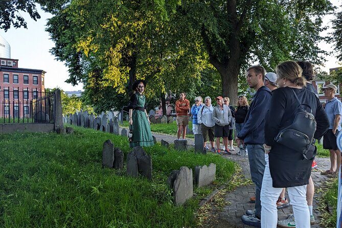 Ghosts and Gravestones Boston Nightwalk - Key Points