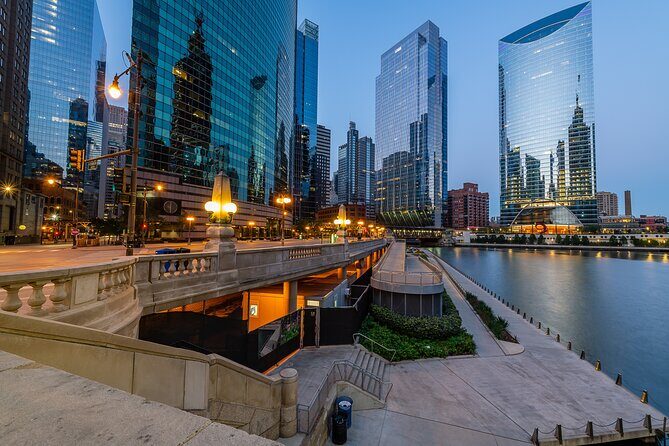 Ghosts of Chicago Family Friendly Ghost Tour - The Sum Up
