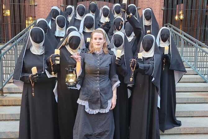 Ghosts of Lafayette Park Evening Tour in Washington DC - An In-Depth Look at the Lafayette Park Ghost Tour