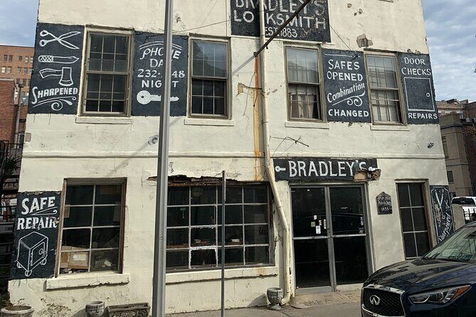 Ghosts of Savannah Self-Guided Haunted Audio Tour App/EMF Reader - An In-Depth Look at the Tour Experience