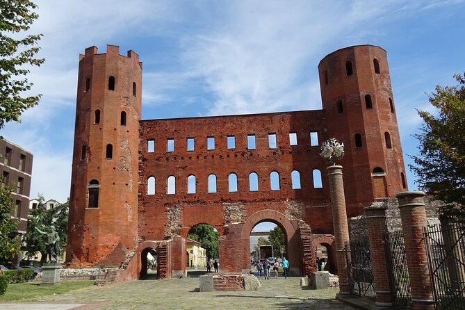 Ghosts of Turin: Hidden Spell Exploration Game - Key Points