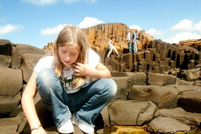 Giant'S Causeway and Titanic Experience From Belfast Port - Itinerary and Schedule