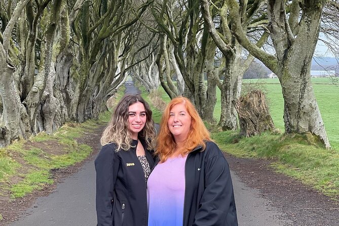 Giants Causeway Experience Day From Belfast in Luxury Mercedes - Dunluce Castle: Ruins and Legends