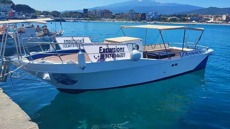 Giardini Naxos: Boat Tour with Aperitif - The Sum Up