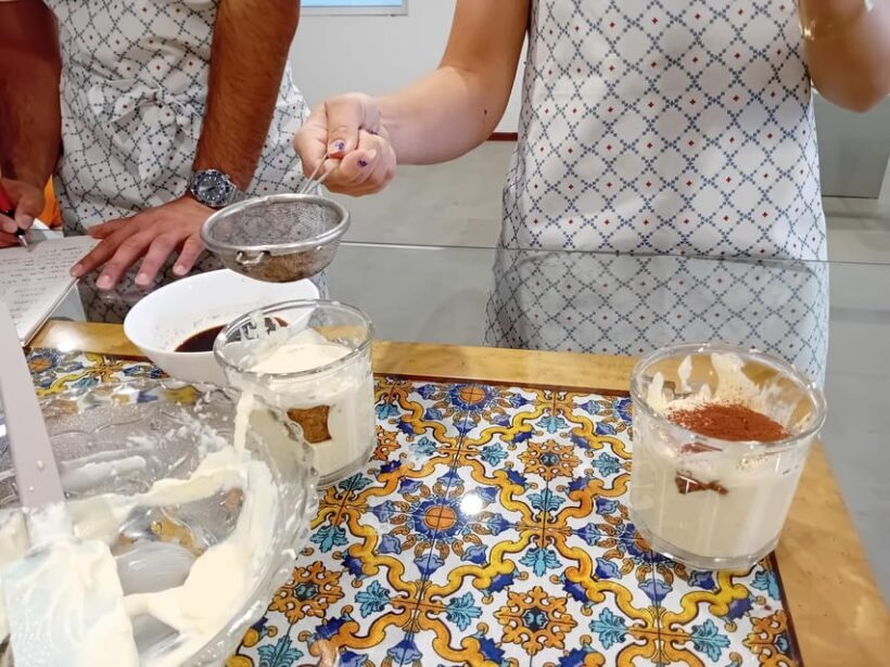 Giardini Naxos, Taormina: Cannoli & Tiramisu Food Class - A Deep Dive into the Experience