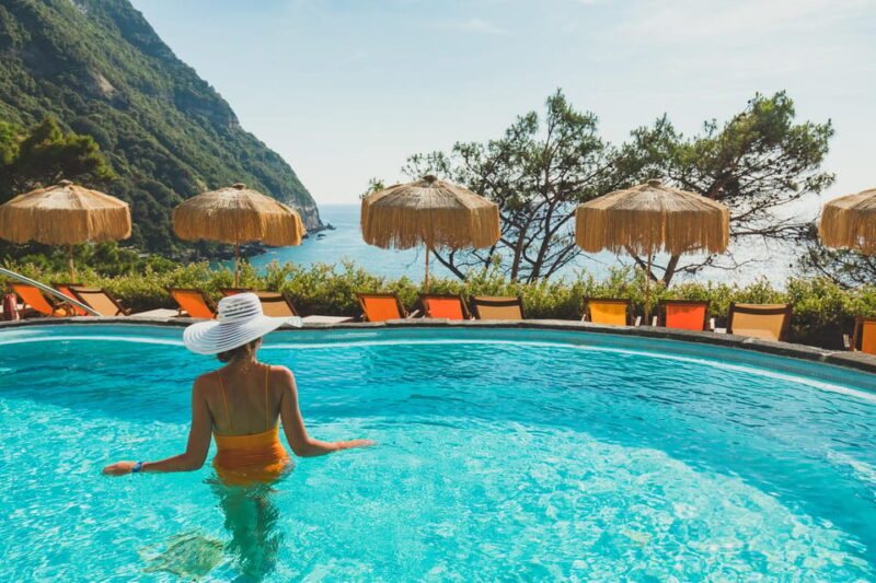 Giardini Poseidon Terme: Dal porto di Napoli - Key Points