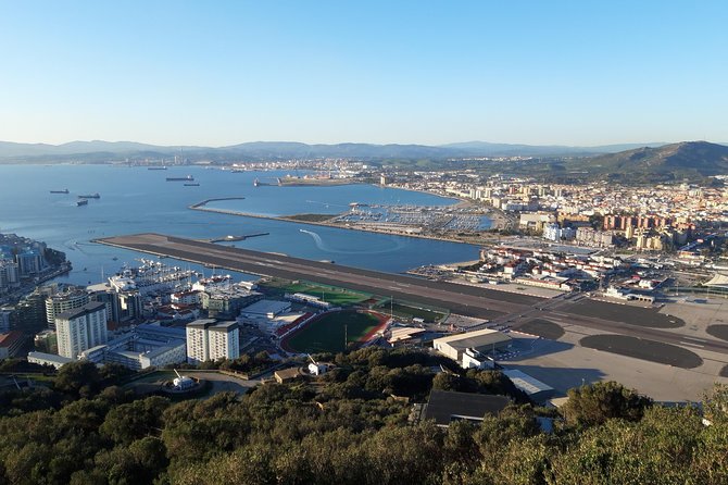 Gibraltar Sightseeing : Classic Rock Tour Plus World War 2 Tunnels (Private) - Schedule and Availability