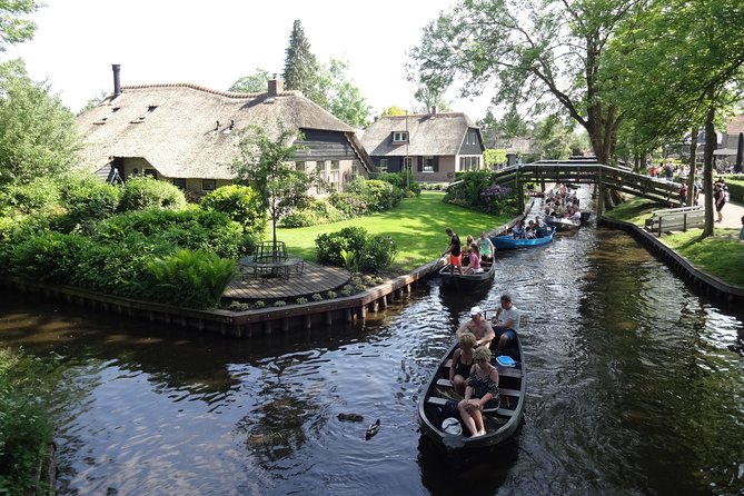 Giethoorn and Zaanse Schans Day Tour with Small Boat Ride - Who Would Enjoy This Tour?