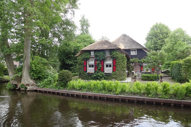 Giethoorn and Zaanse Schans Day Tour with Small Boat Ride - FAQs