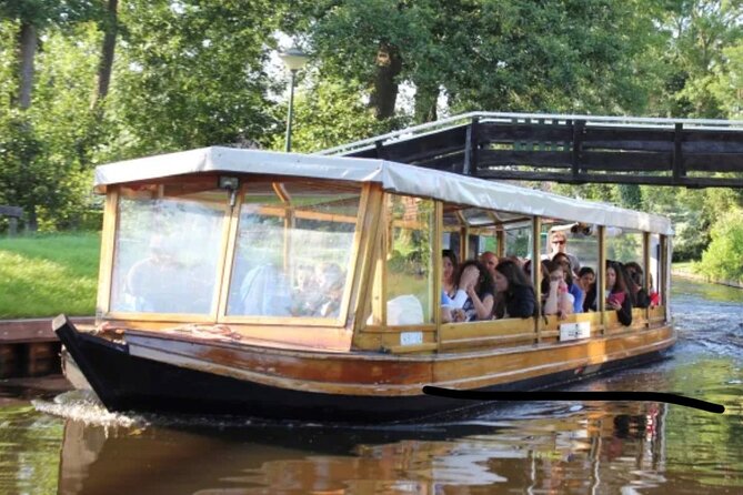Giethoorn Day Trip from Amsterdam with Cruise & Walking Tour - Practical Details and What to Expect